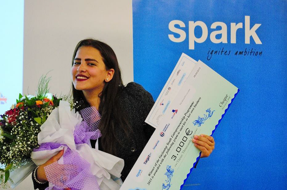Syrian and Turkish students reconcile through business training - SPARK