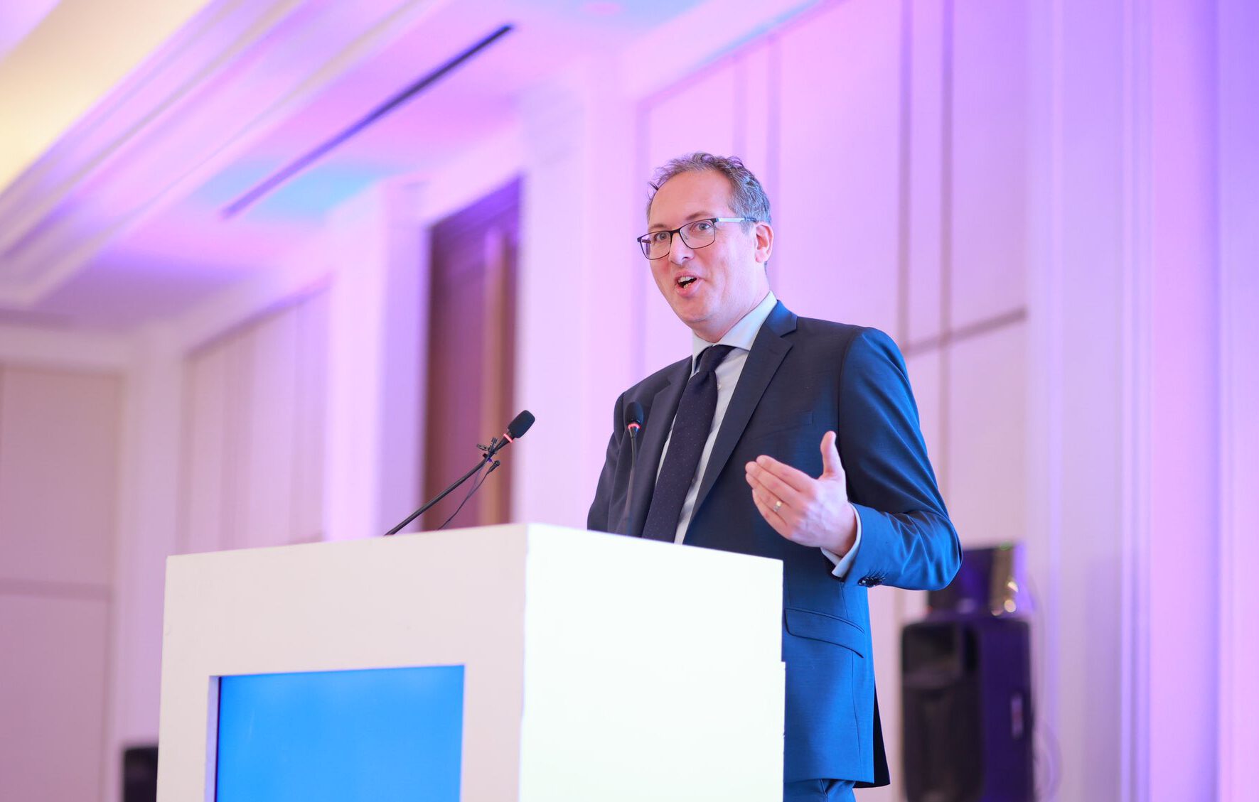 Yannick du Pont steps down as SPARK’s CEO - SPARK